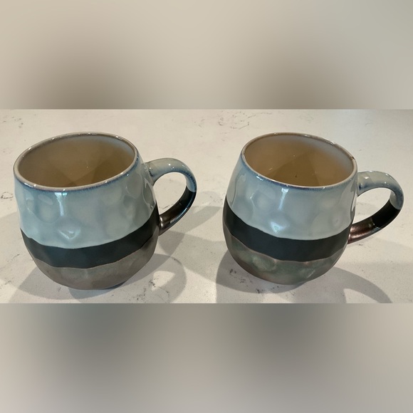 Signature | Dining | Signature Sarah Contemporary Stoneware Metallic ...